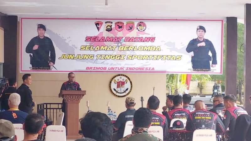 Dansat Brimob Polda Jambi Buka Perlombaan Menembak - Bicara Apa Adanya Dansat Brimob Polda Jambi Buka Perlombaan Menembak - Bicara Apa Adanya